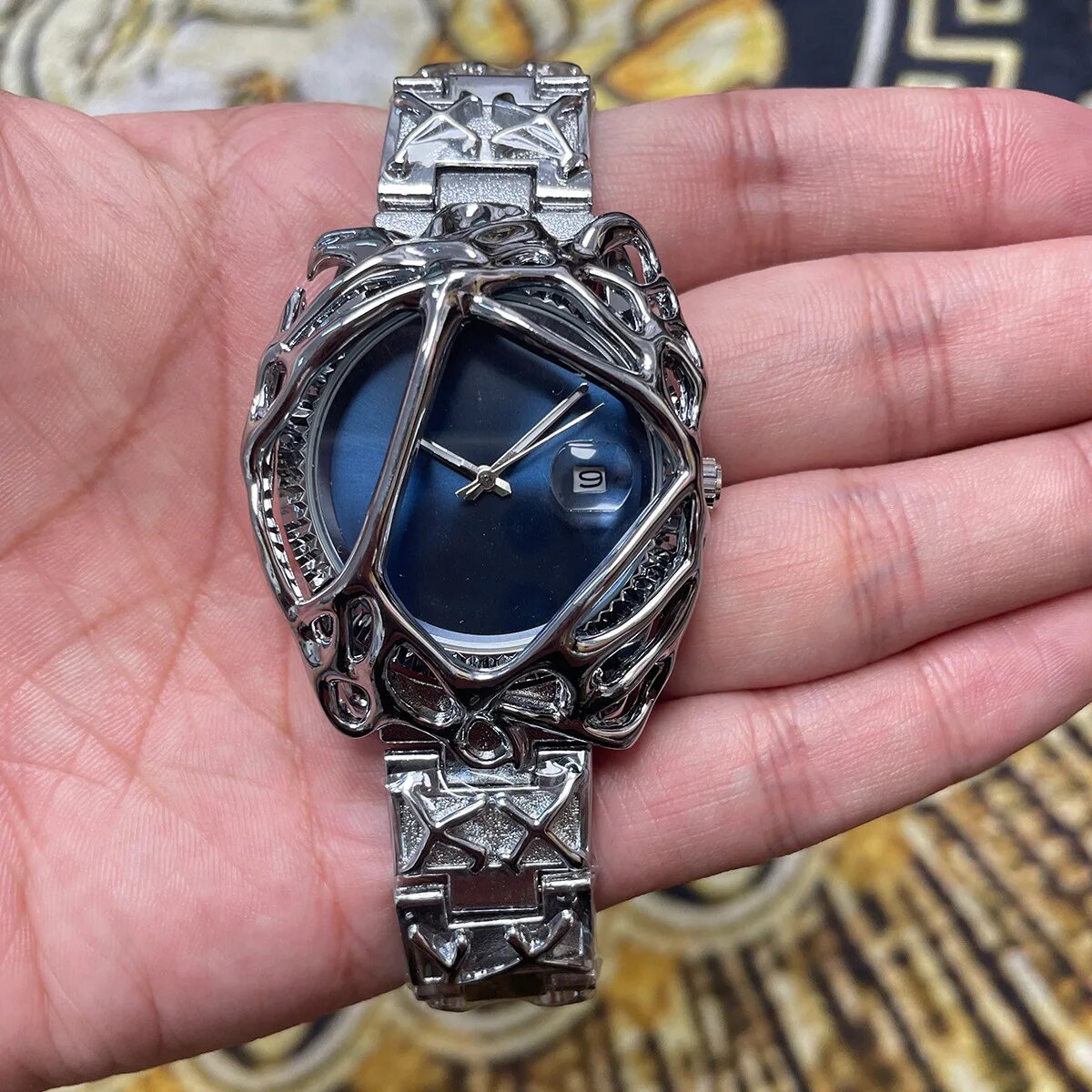 Наручные часы ZBJP