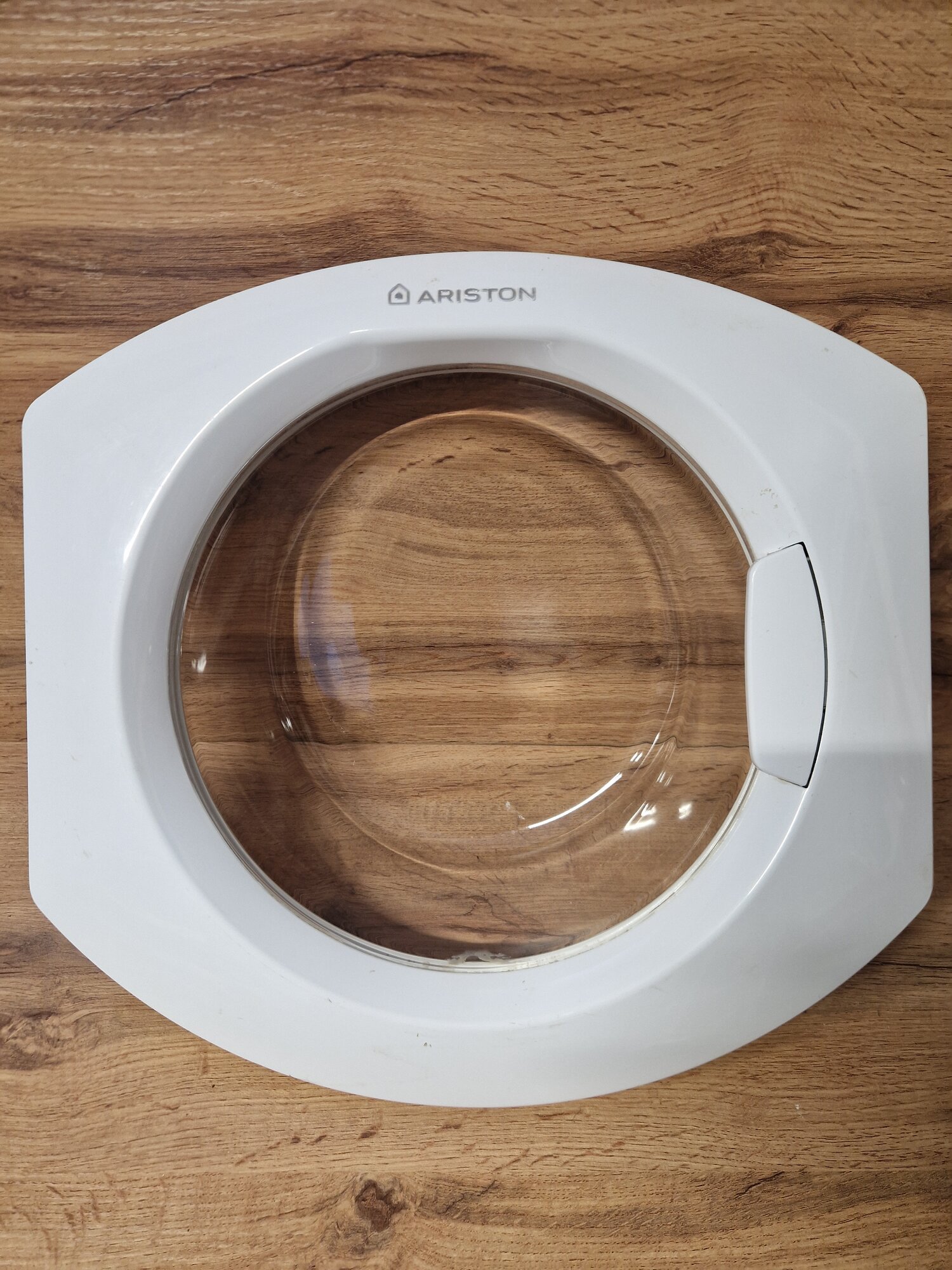 Дверца люка для стиральной машины Ariston AVSD107, б/у