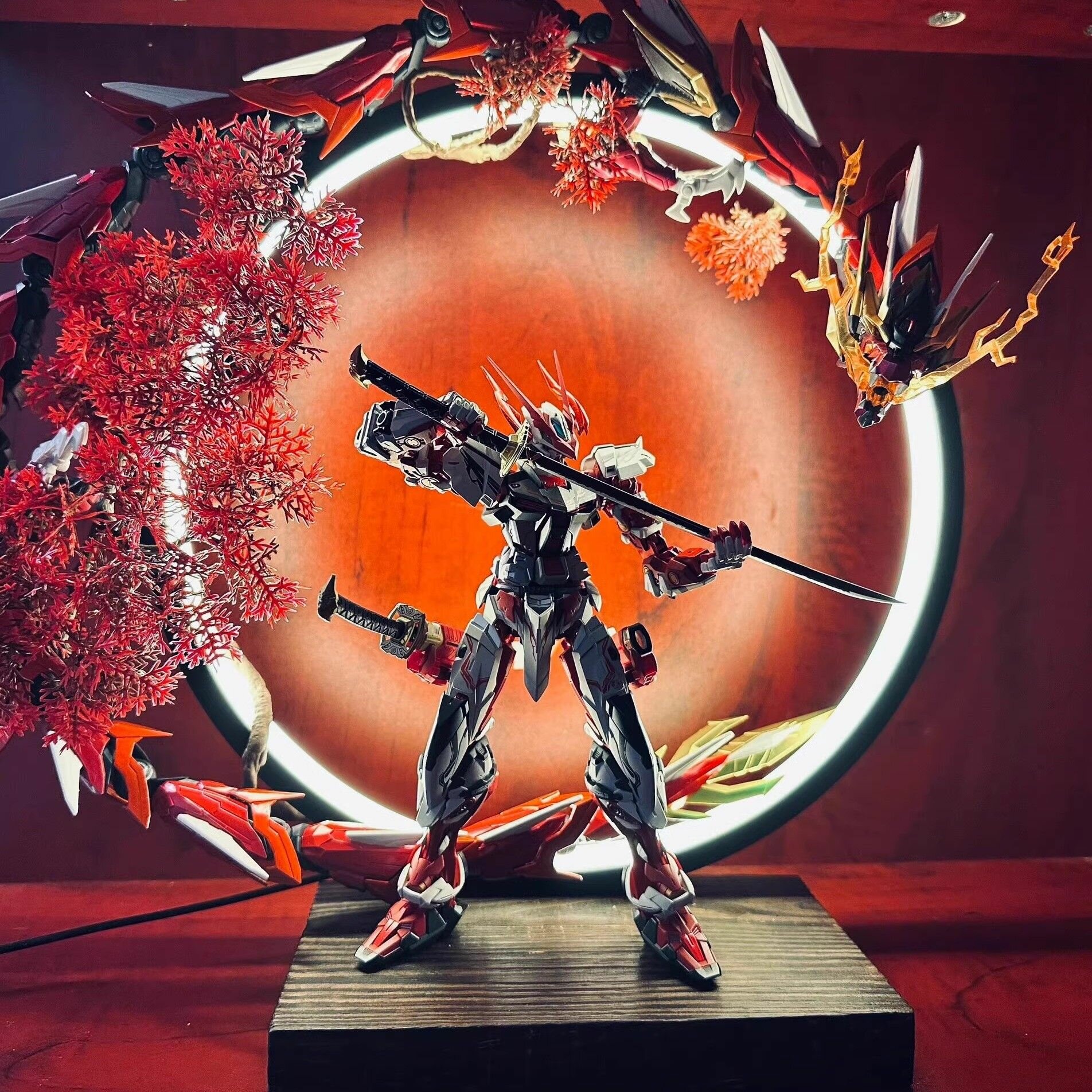 Мы предлагаем широкий выбор популярных и редких наборов для сборки из вселенной Gundam, включая модели от Daban, а также другие высокодетализированные комплекты.