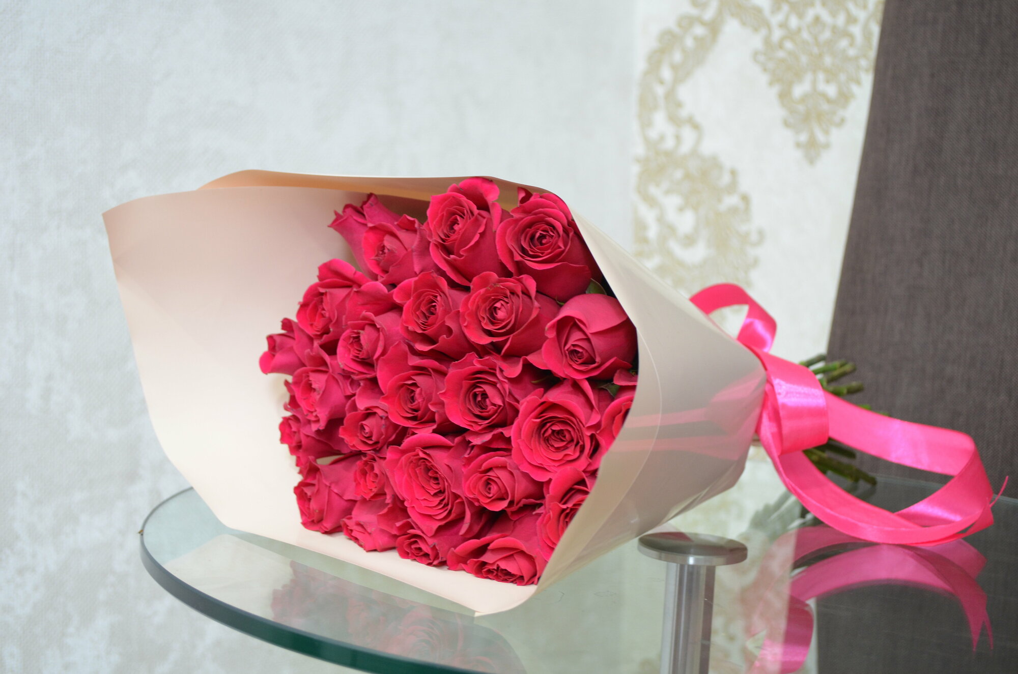 Букет Lavieflowers "25 Малиновых Роз", монобукет, 25 роз, высота 40 см