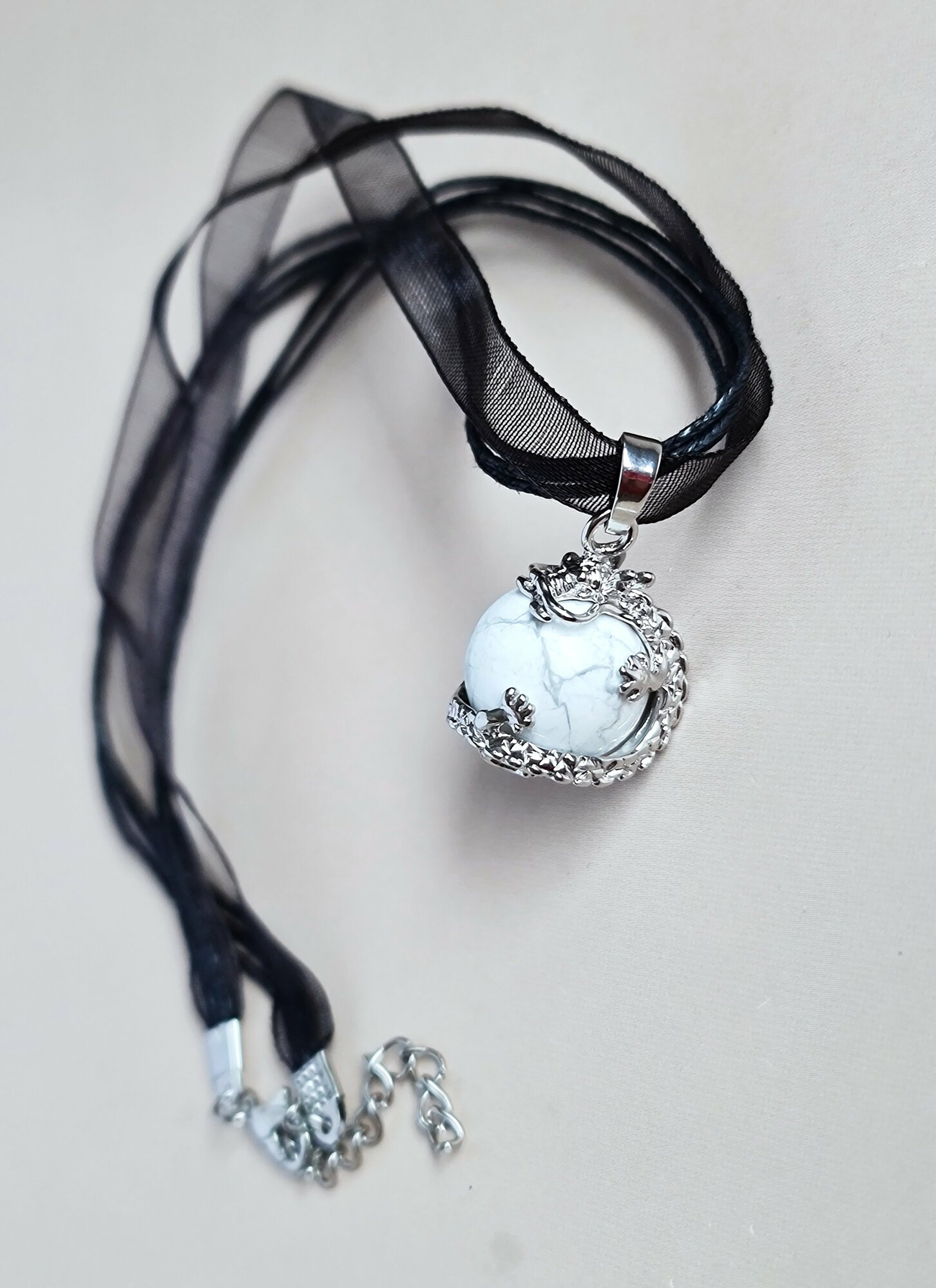 Чокер, кахолонг