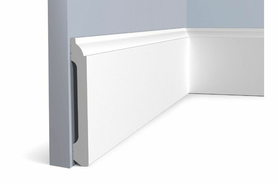 Плинтус ударопрочный HiWood B100C (100*13*2000 мм)