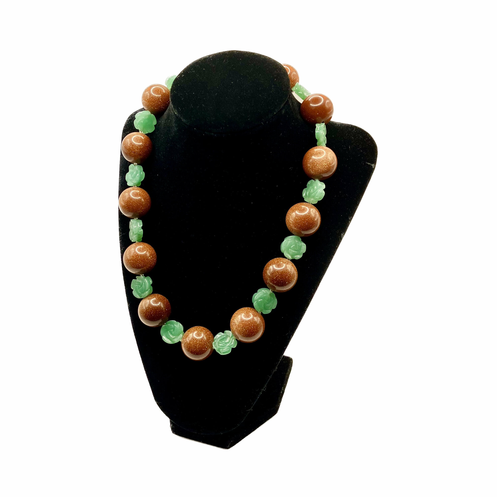 Колье, авантюрин, нефрит