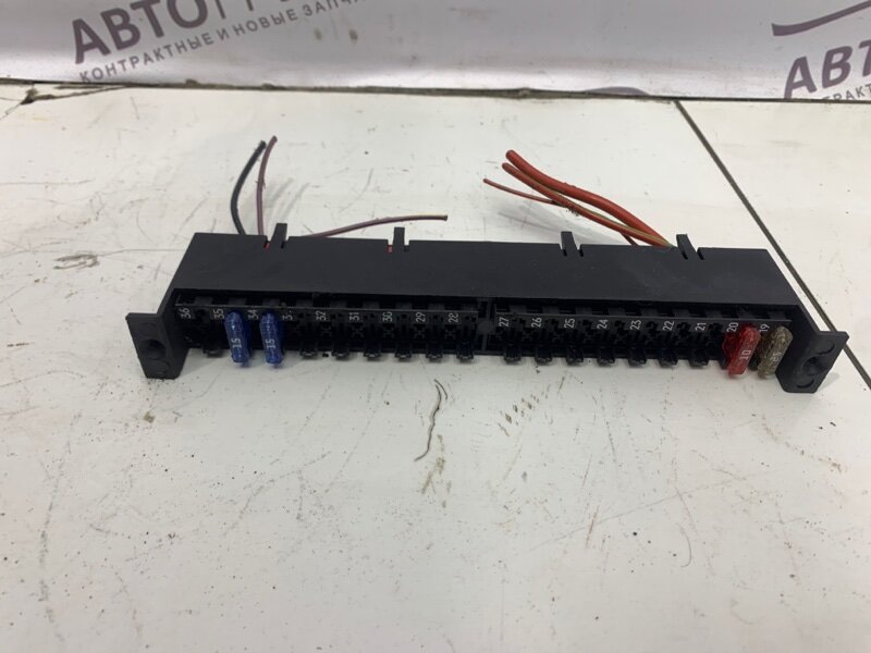 блок предохранителей Volkswagen Crafter 1 2E 2Е A9015450119