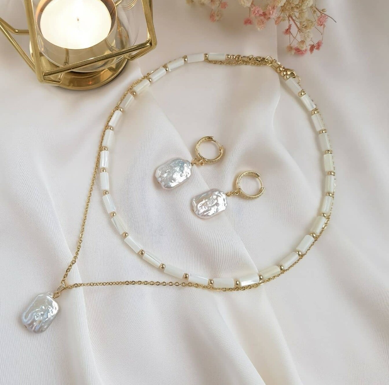 Комплект бижутерии: подвеска, колье, цепь, серьги, жемчуг культивированный, перламутр