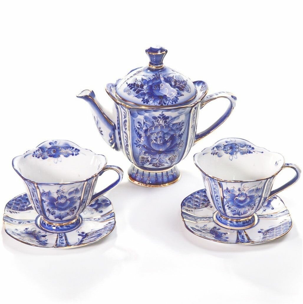 Сервиз чайный из фарфора