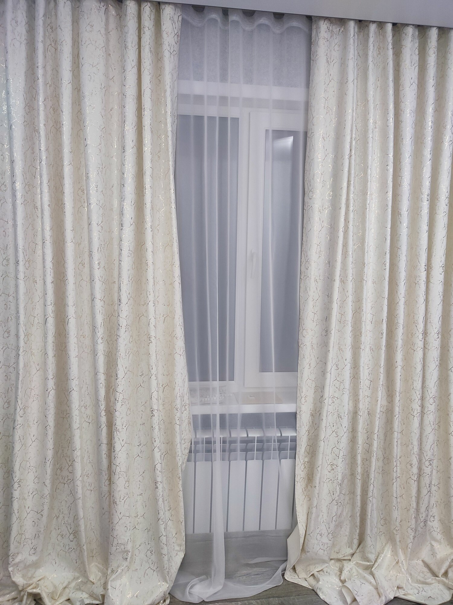 Комплект штор / Бархат с лазерной обработкой, молочно-золотой, 280*400