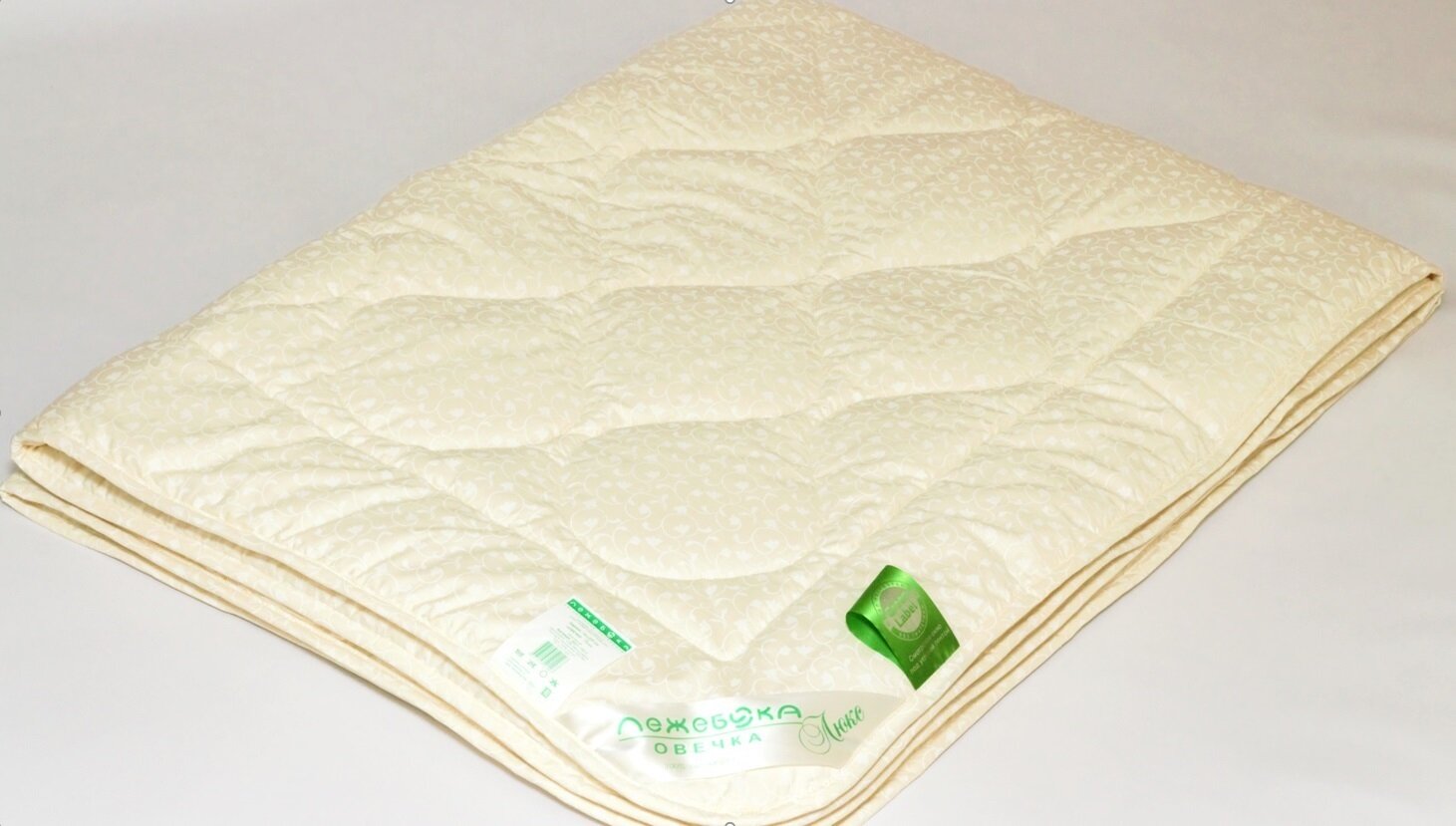 Одеяло лежебока Овечка Люкс лёгкое 200х220 со смотровым окном, 2154-220-1