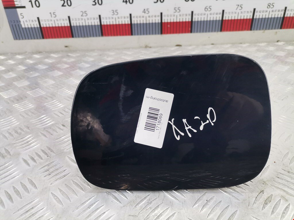 Лючок бензобака Volvo S40 V40 1 30806410 арт. 1718069