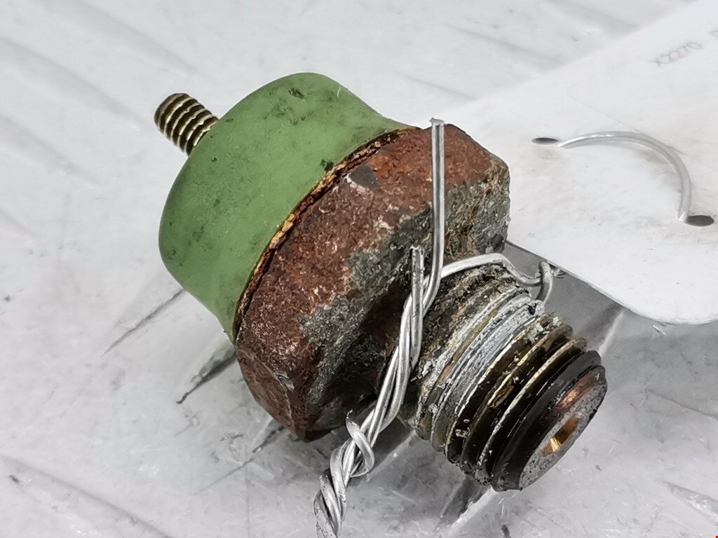 Датчик давления масла Ford Focus 1 98FB9278AA арт. 1663769