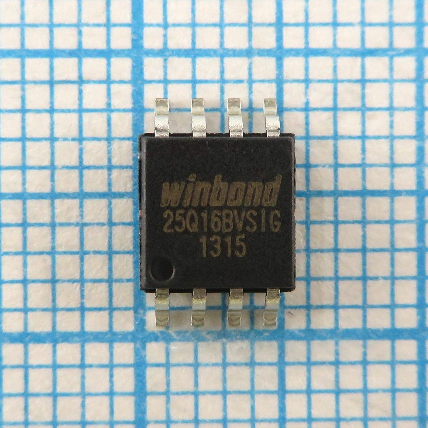 25Q16BVSIG 25Q16BV 3V 16M-bit - Flash память последовательная