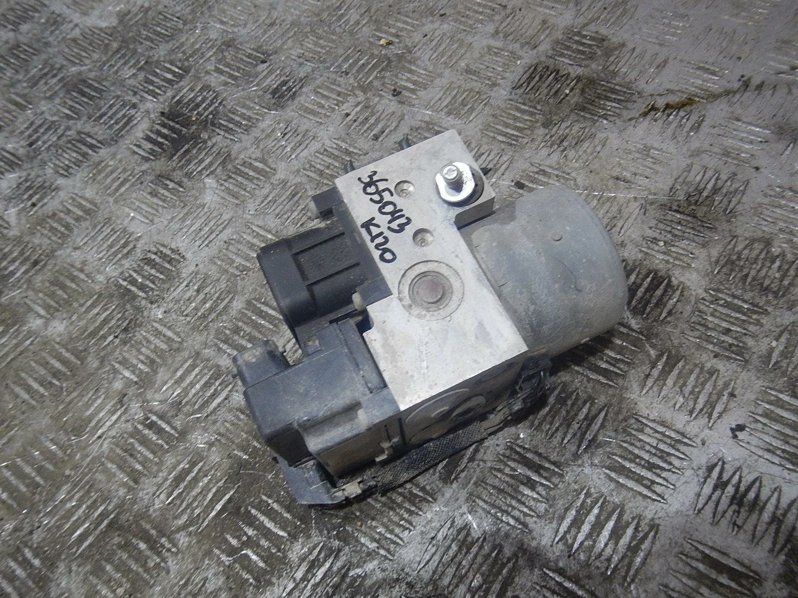 Б/У Блок ABS (насос), Toyota (Тойота)-COROLLA 120 (01-06) TOYOTA COROLLA 120 (01-06) 4ZZ-FE 1,4 16V Без повреждений. 3650...