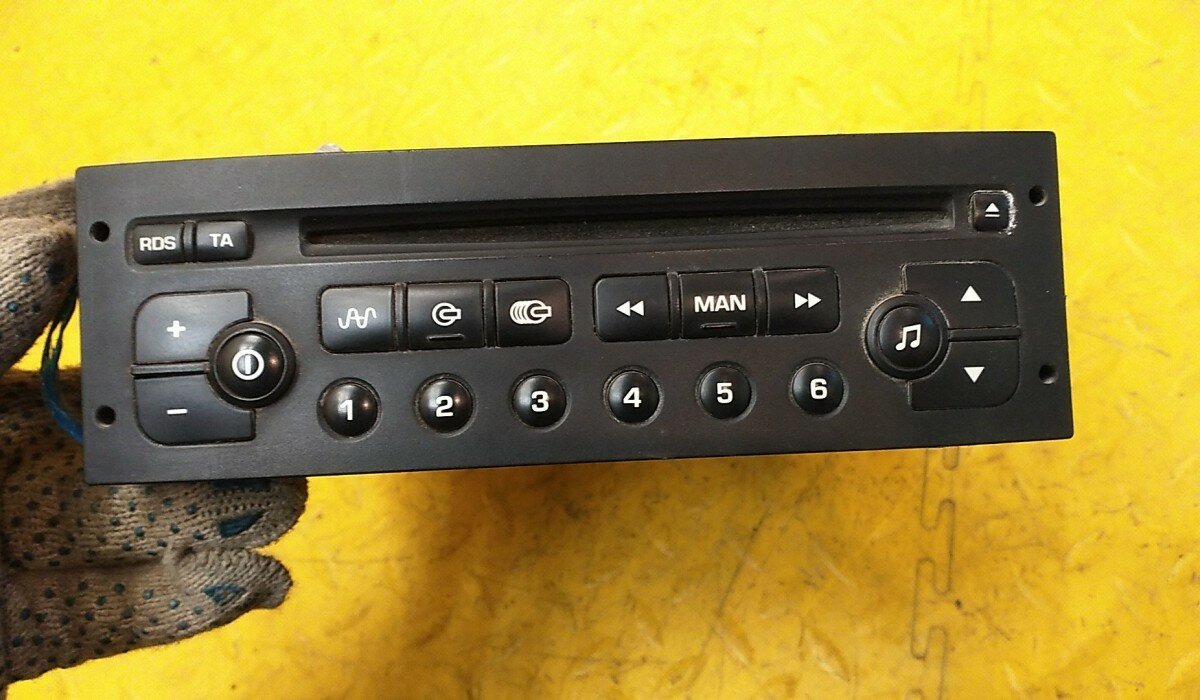 Магнитола 206 Peugeot 96545978XT