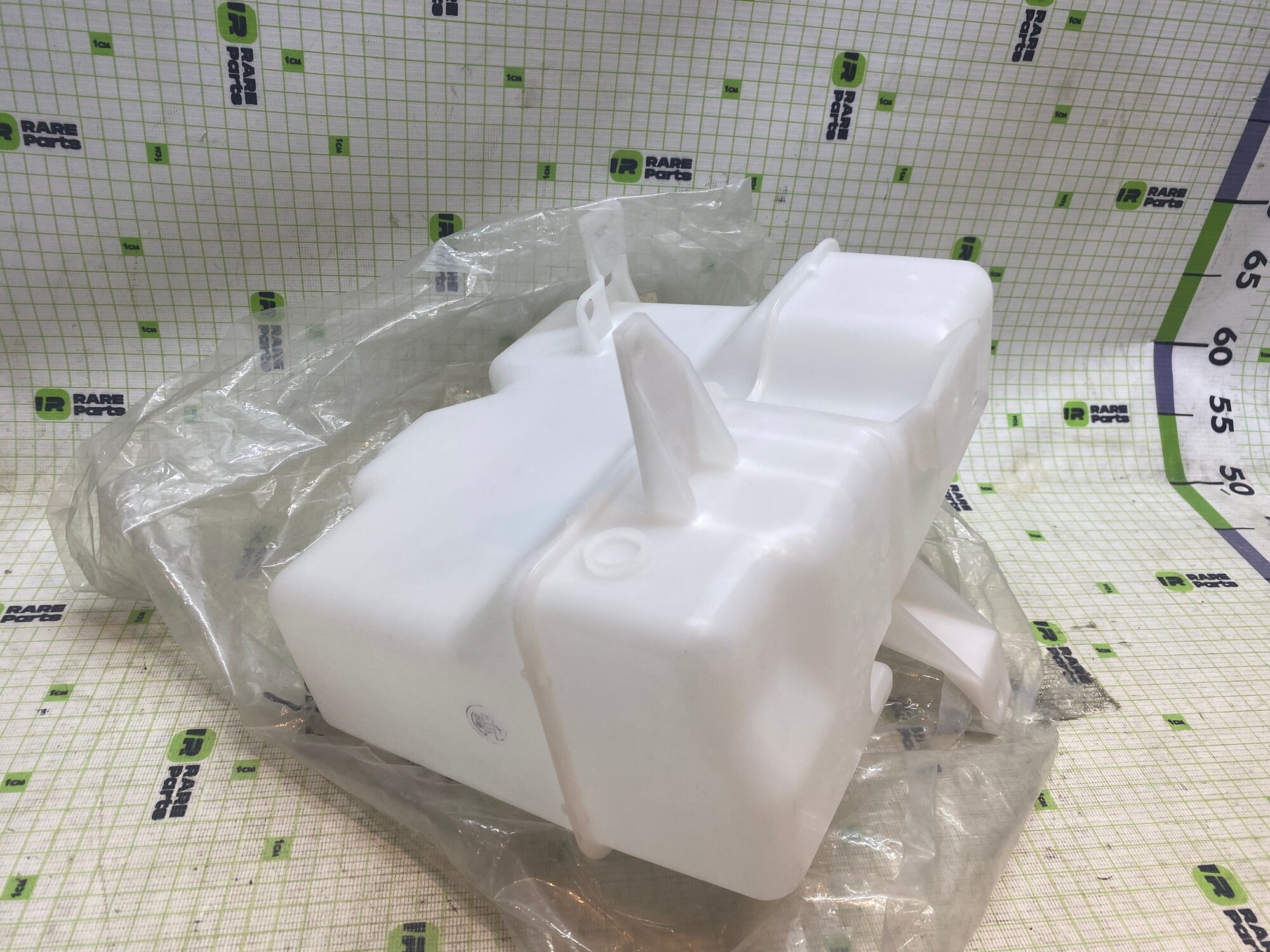 Бачок омывателя лобового стекла для Mitsubishi