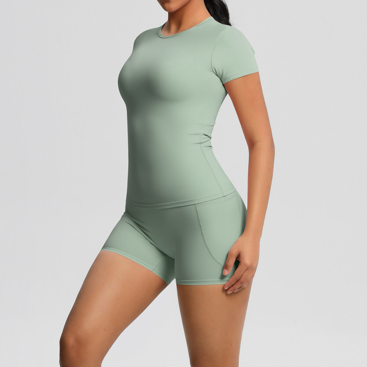 Костюм спортивный