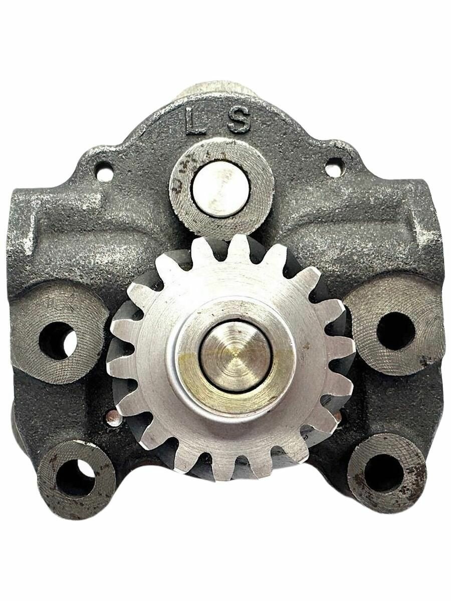 Насос масляный Д-144 трактора Т-40 (в сборе)