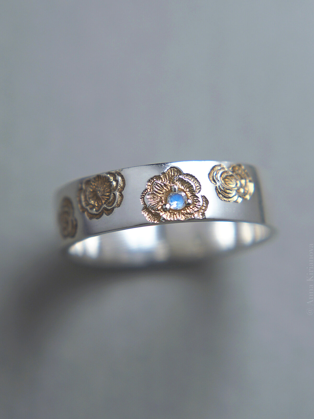 Кольцо обручальное, широкое, серебро, 925 проба, лунный камень