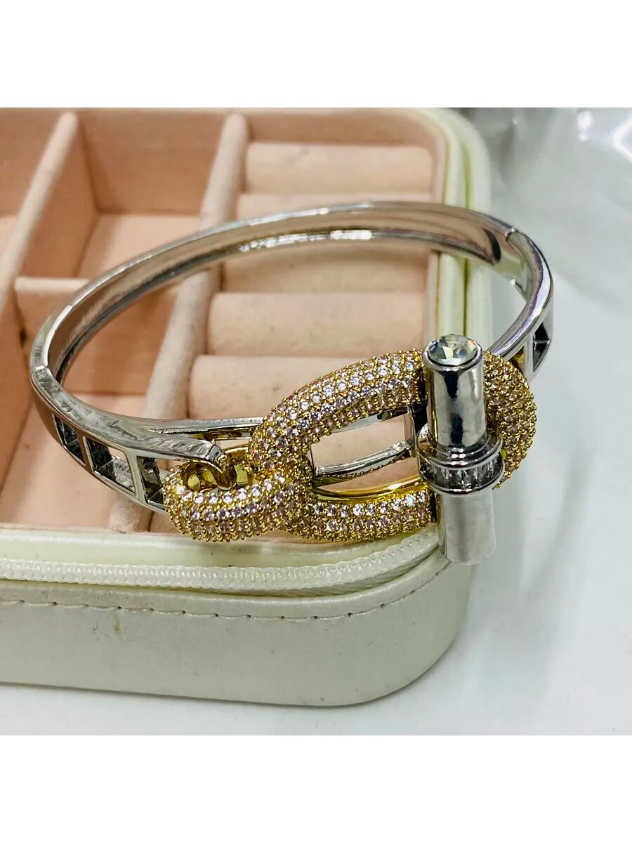 Жесткий браслет, фианит, кристалл