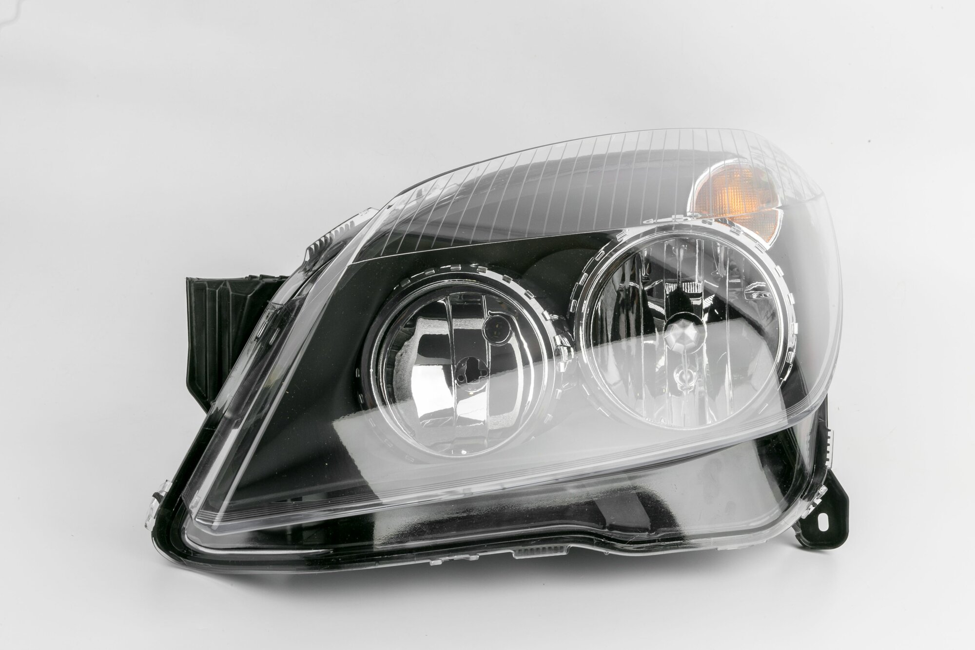 Фара левая для Опель Астра 2004-2014, oem 1216561 арт 4421140LLDEM