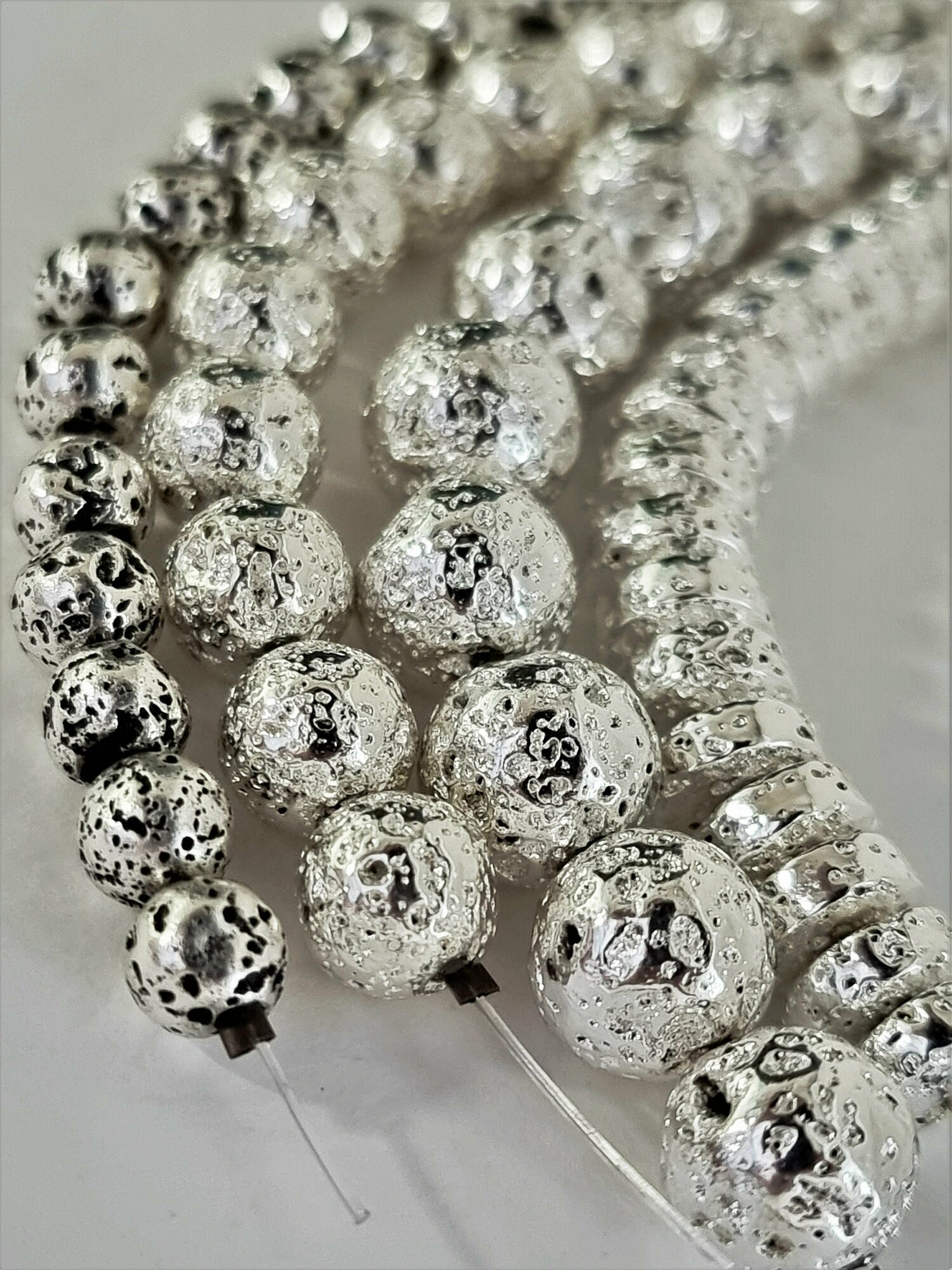 Бусины Лавы. Серебро. 58шт.