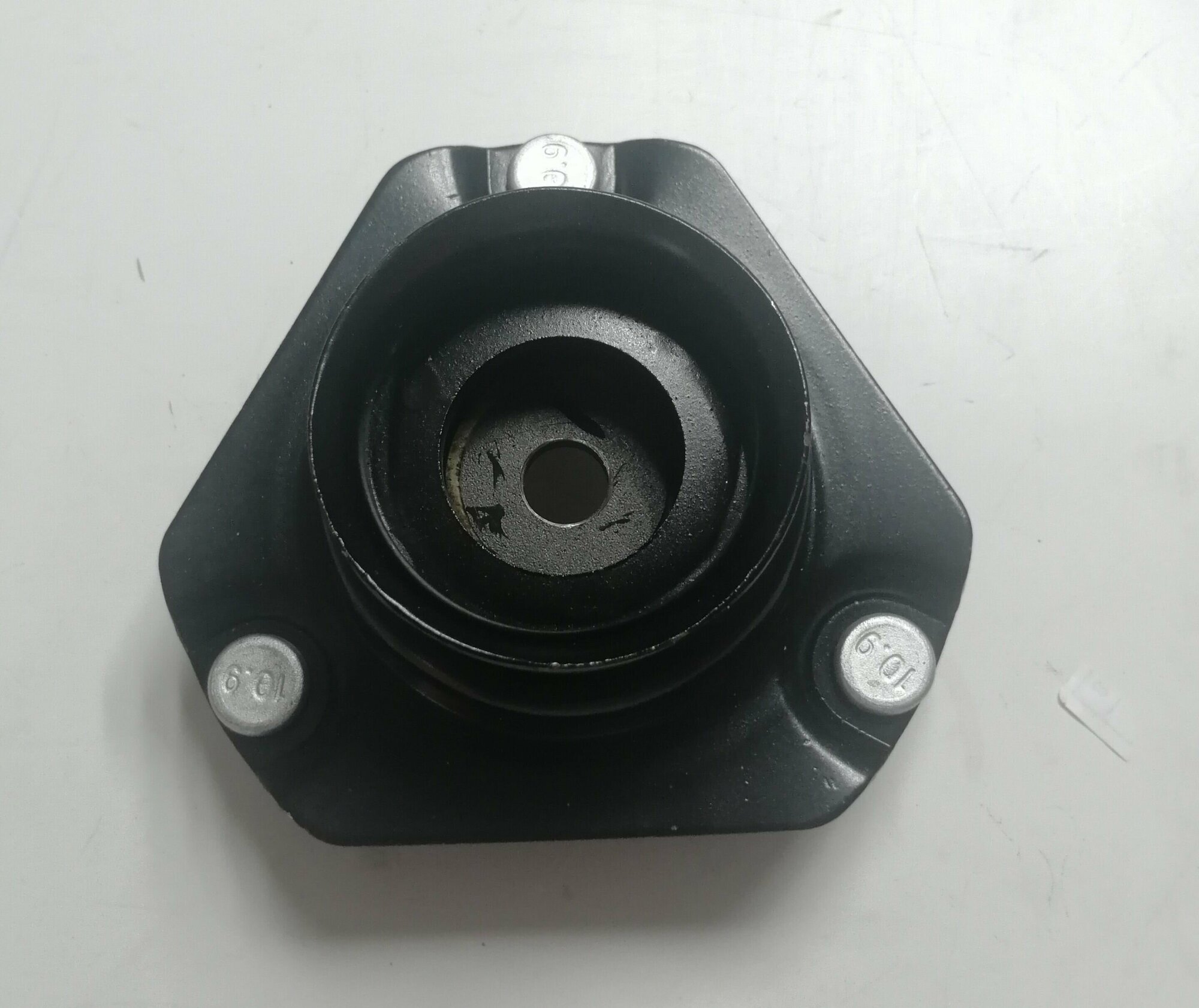 Опора амортизатора переднего Geely Coolray [1.5 12V 7AMT внедорожник] 4013049400