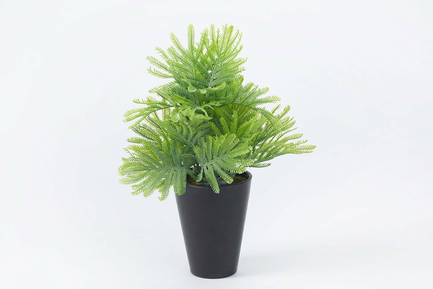 Искусственное растение туя 25 см для декора интерьер балкона и ландшафтного дизайна