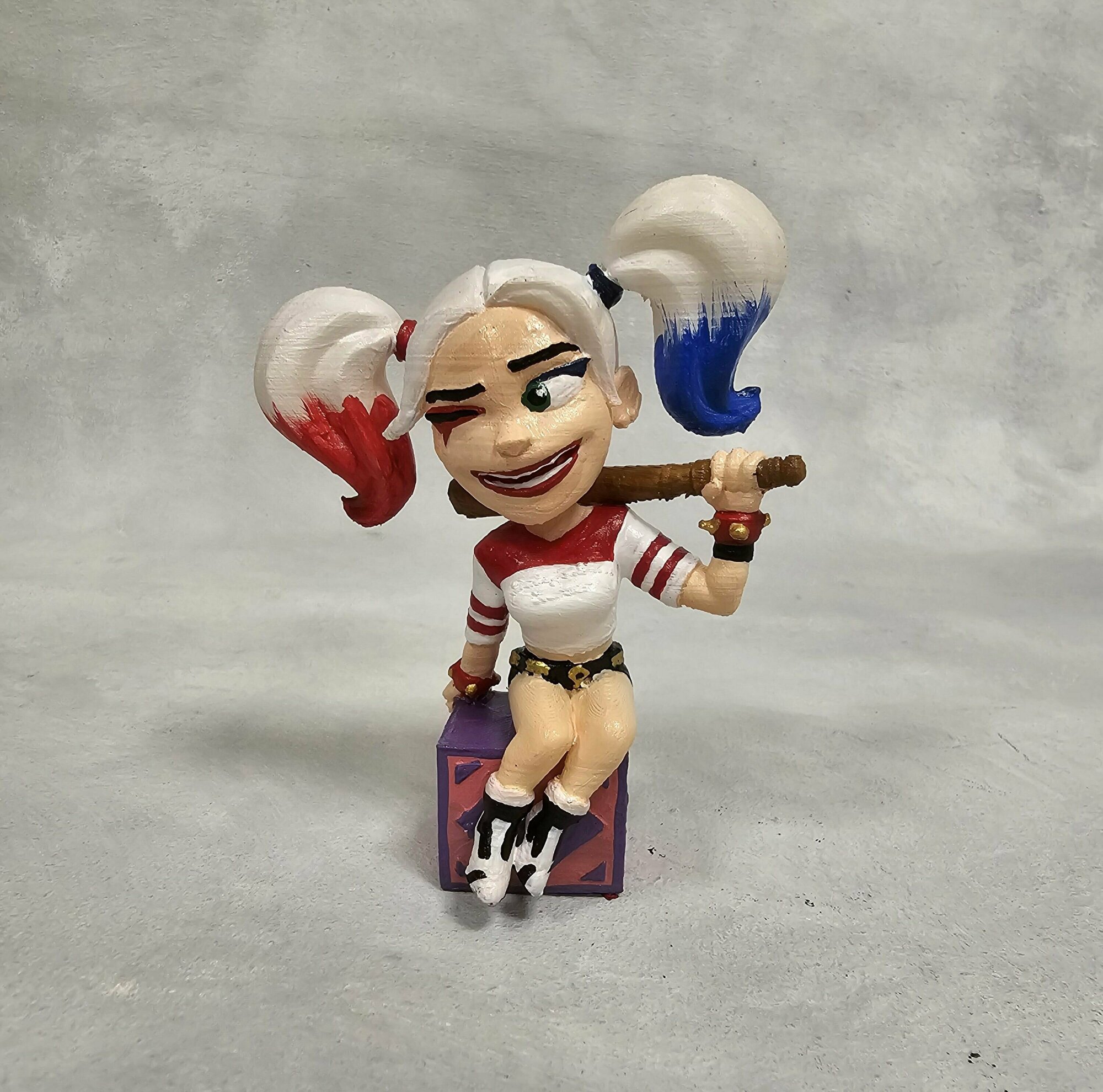 3d фигурка BINGOCHILL "Harley Quinn", "Харли Куин", коллекционная, ручная роспись,