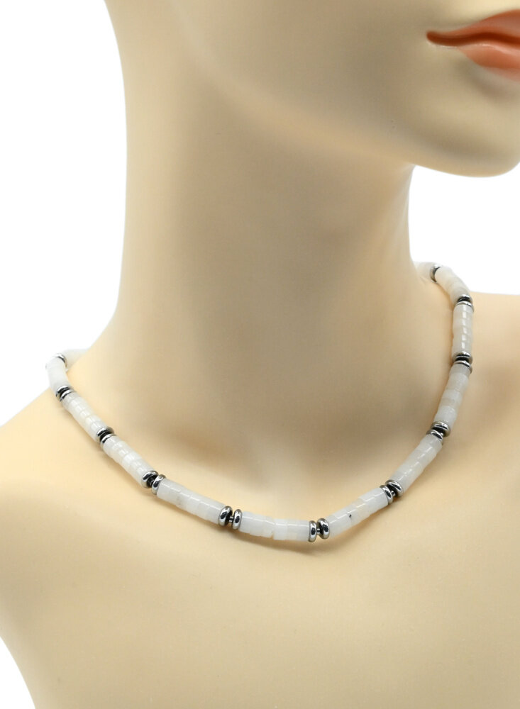 Чокер, кальцит