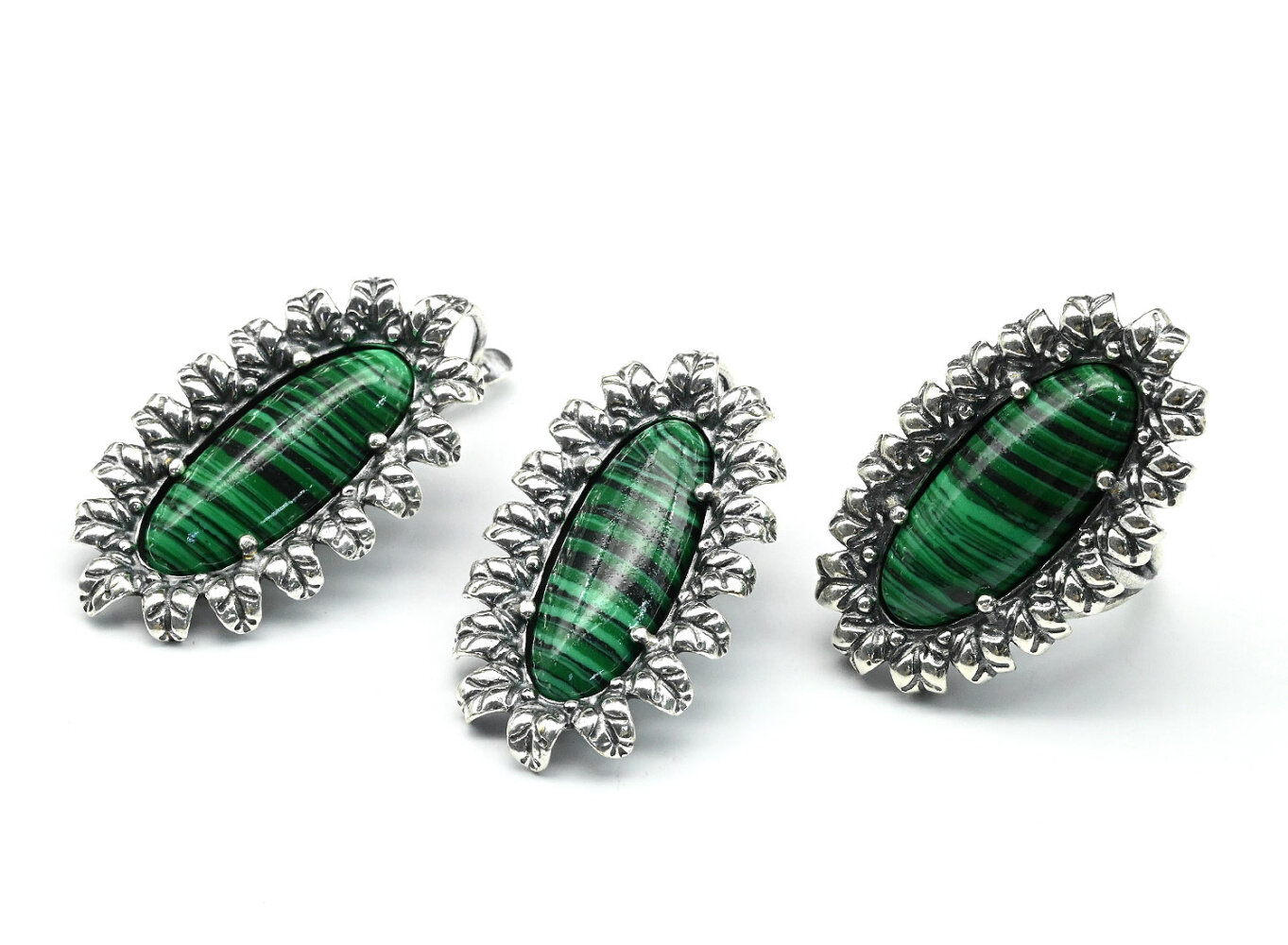 Комплект бижутерии