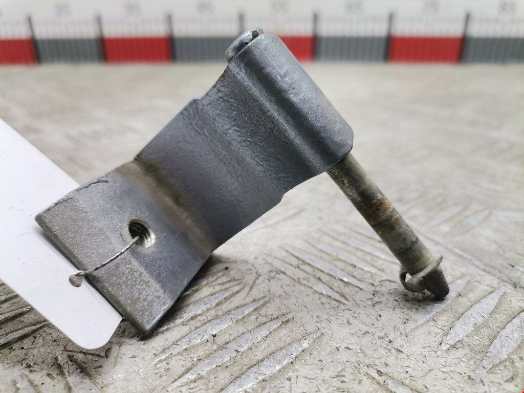 Петля крышки (двери) багажника Opel Meriva A 90559255 арт. 2148900
