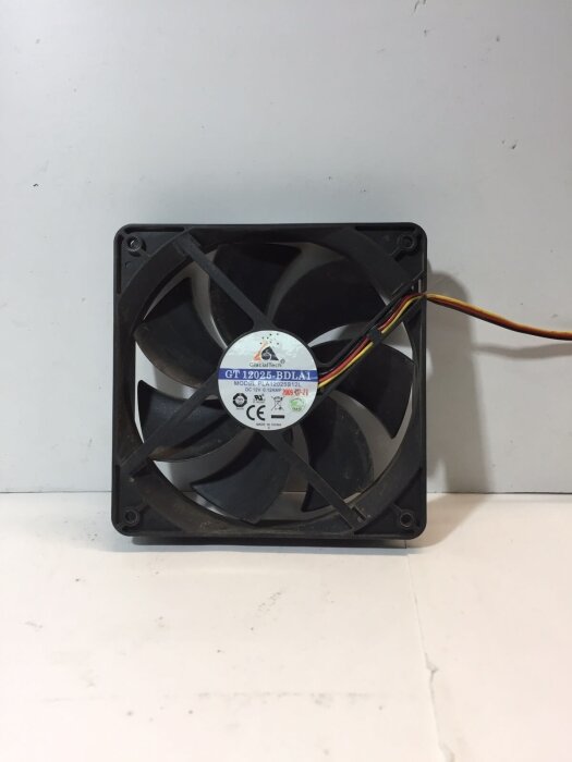 Вентилятор GlacialTech GT 12025-BDLA1 12V 0.12A PLA12025B12L