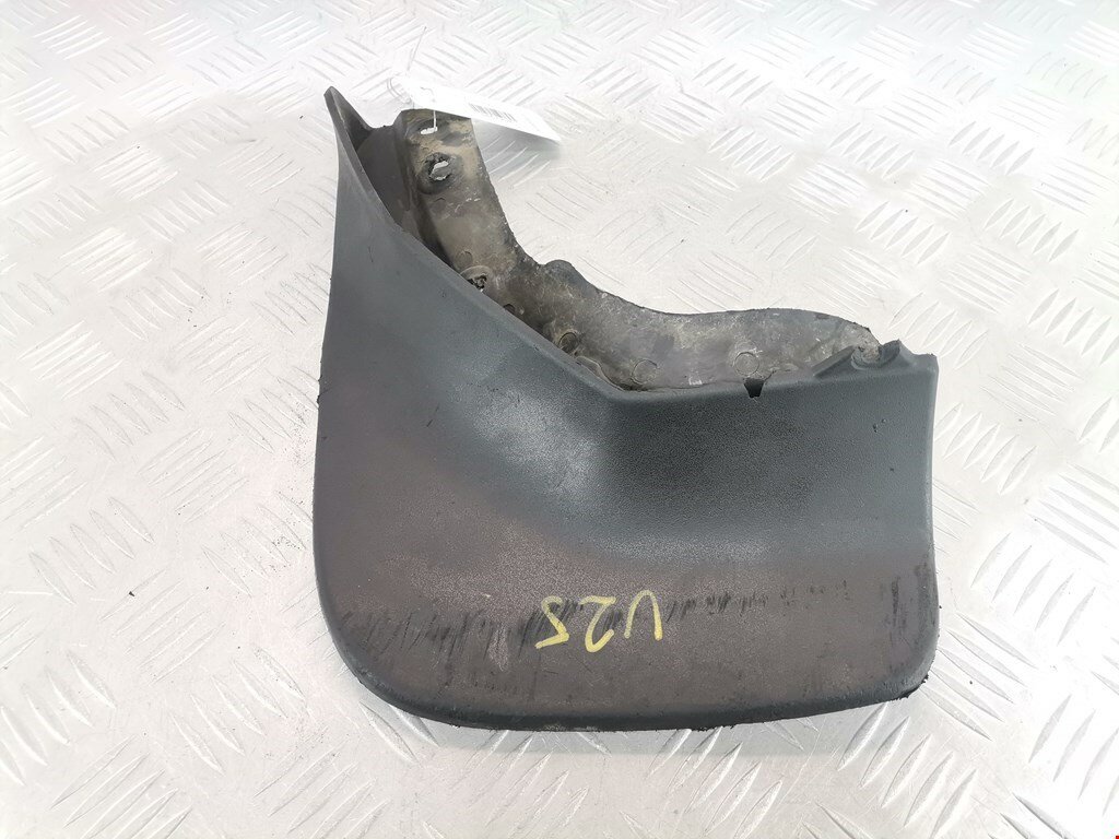 Брызговик задний Volkswagen Jetta 6 5C6075101A арт. 1457298