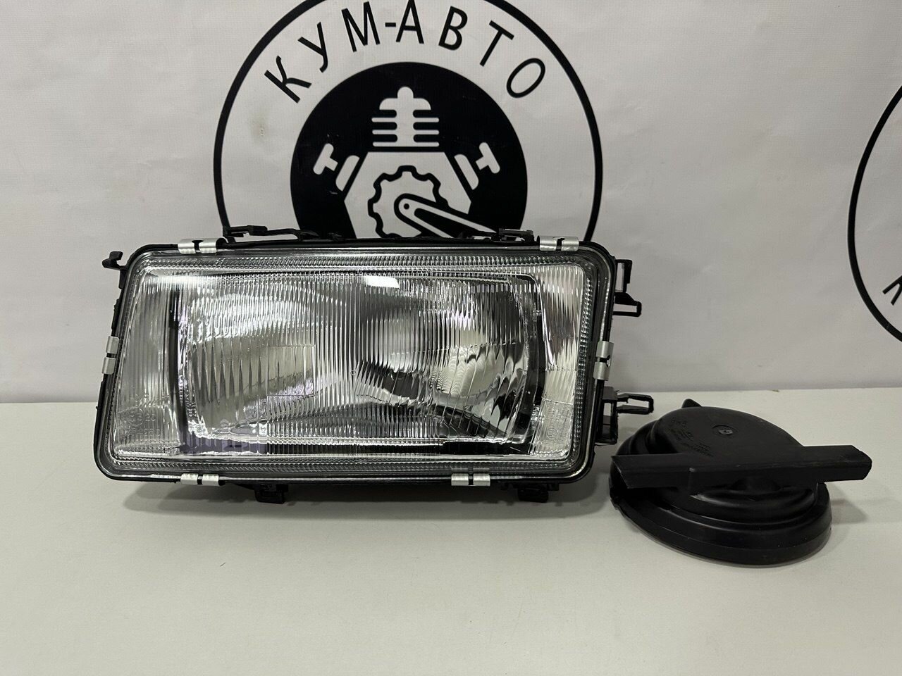 Фара левая Ауди 80 B3 под корректор