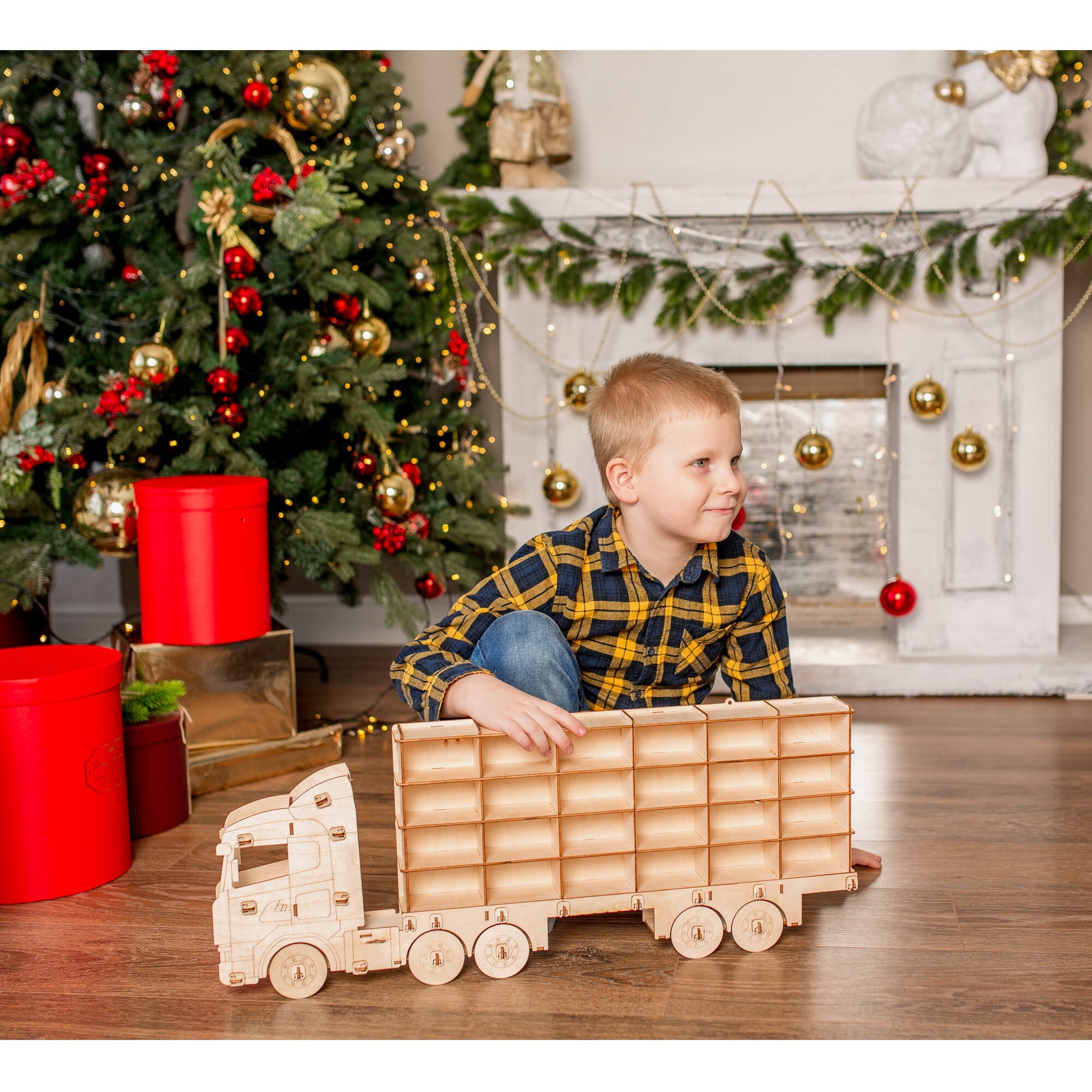 Деревянный автопарк для машинок Теремок, сборная, 4 уровня, для моделек