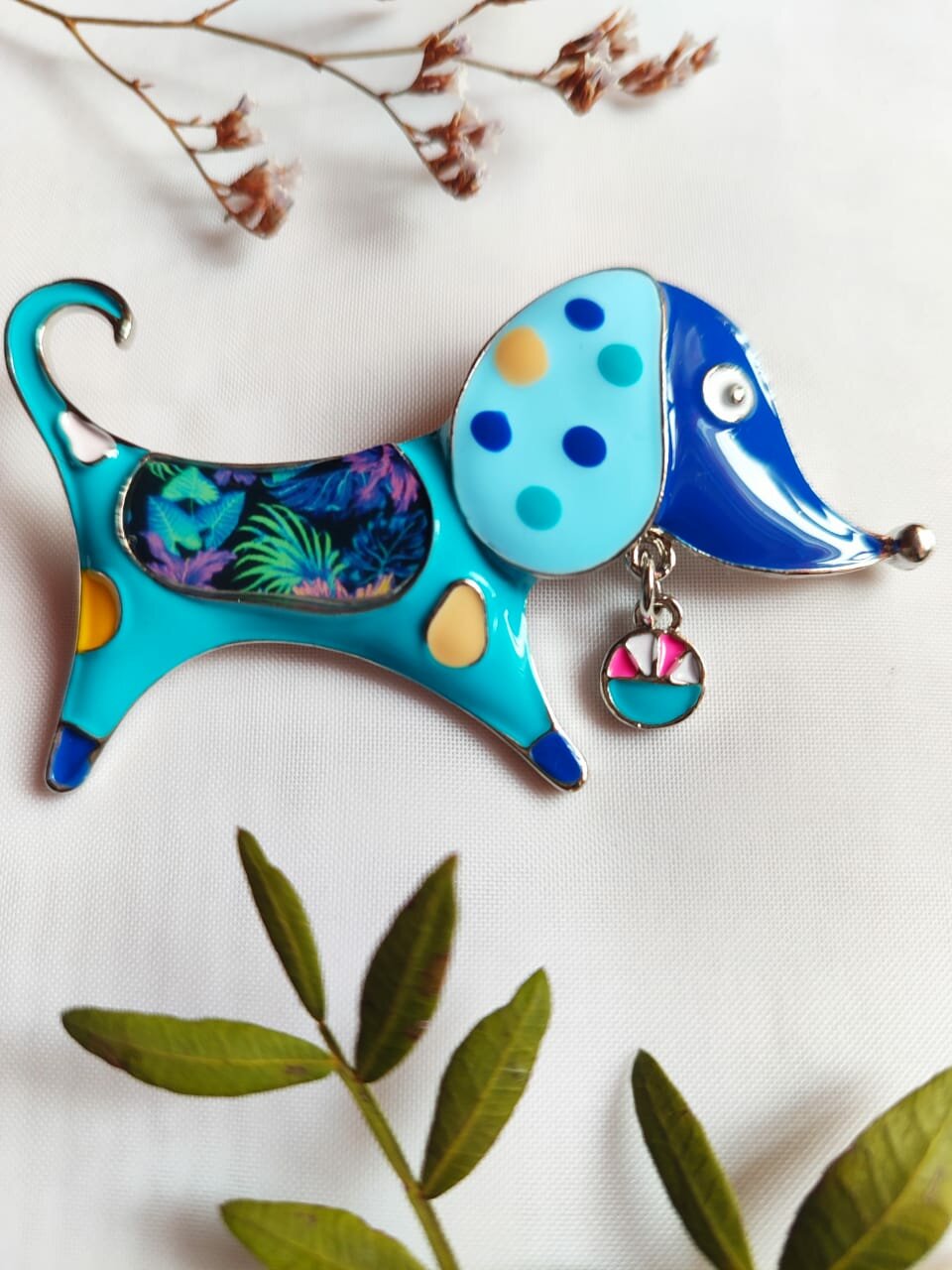 Брошь, эмаль