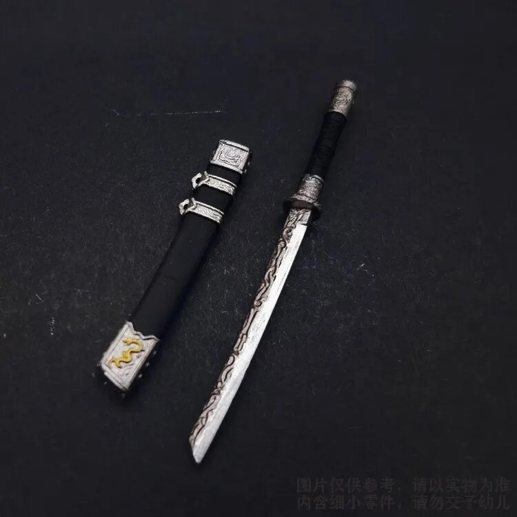 Виниловая кукла Snail ArmyArms Солдат около 6 см