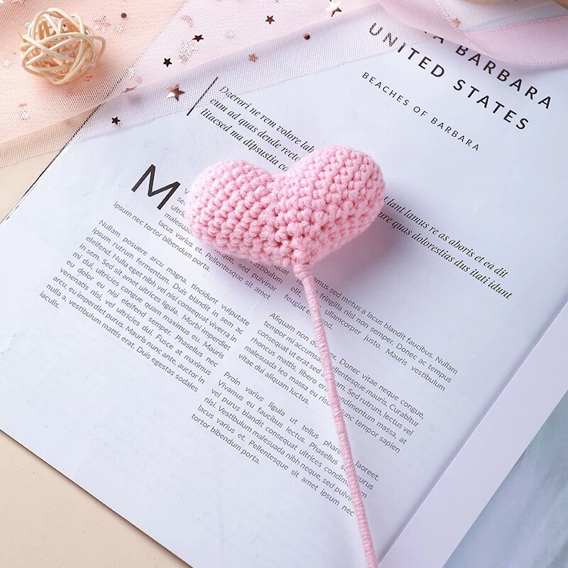 Готовый подарок ко Дню учителя, букет в форме сердца из вязаных цветов ручной работы, креативный подарок на день