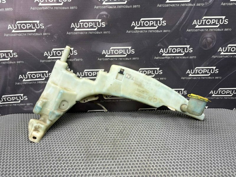 Бачок омывателя