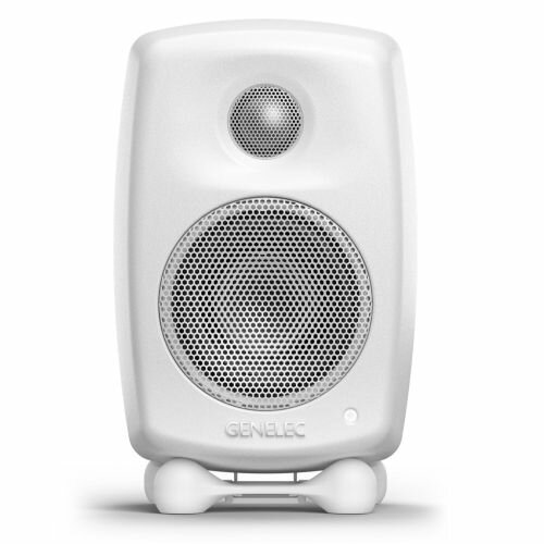 Genelec G One BW активная 2-полосная АС. Белая.