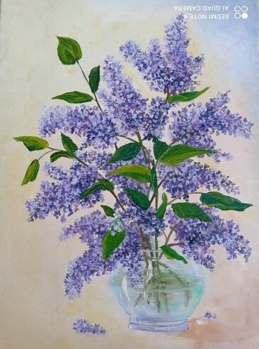 Сирень в стеклянной вазе