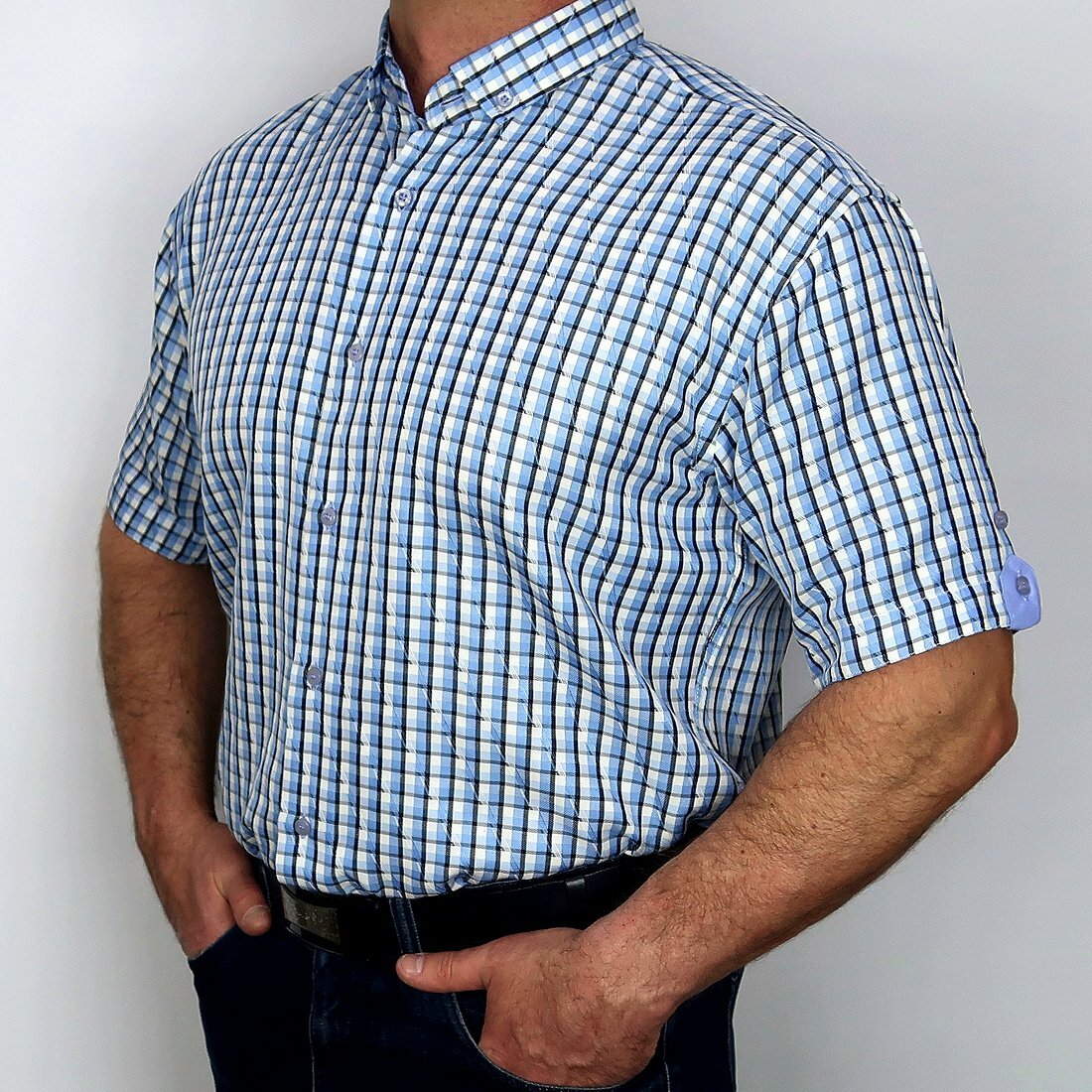 Рубашка приталенная с коротким рукавом мужская рубашка, светлая сорочка, на пуговицах, рубаха на любой сезон, голубая клетка, без карманов, летняя рубашка