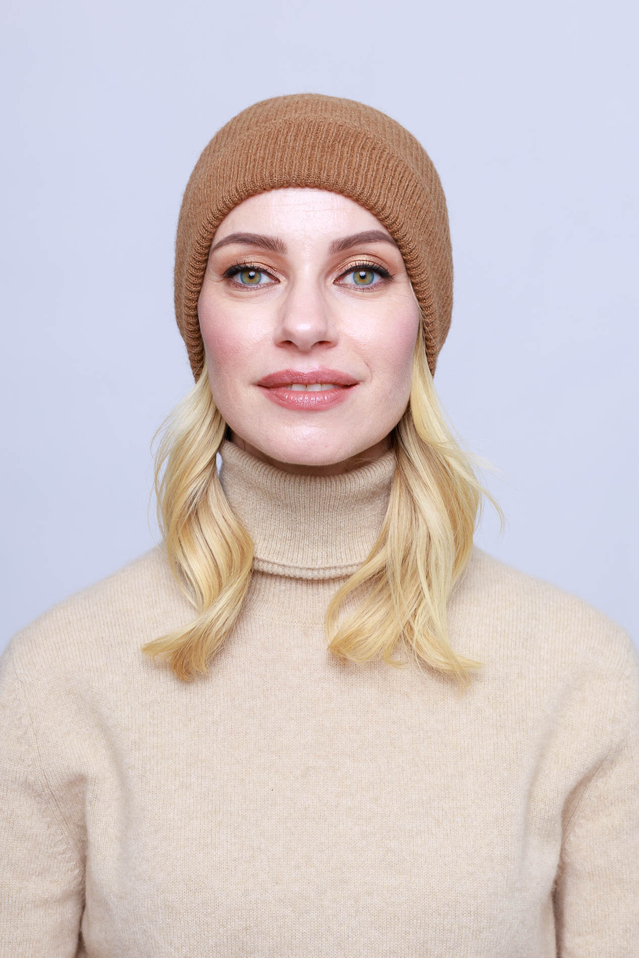 Шапка для женщин