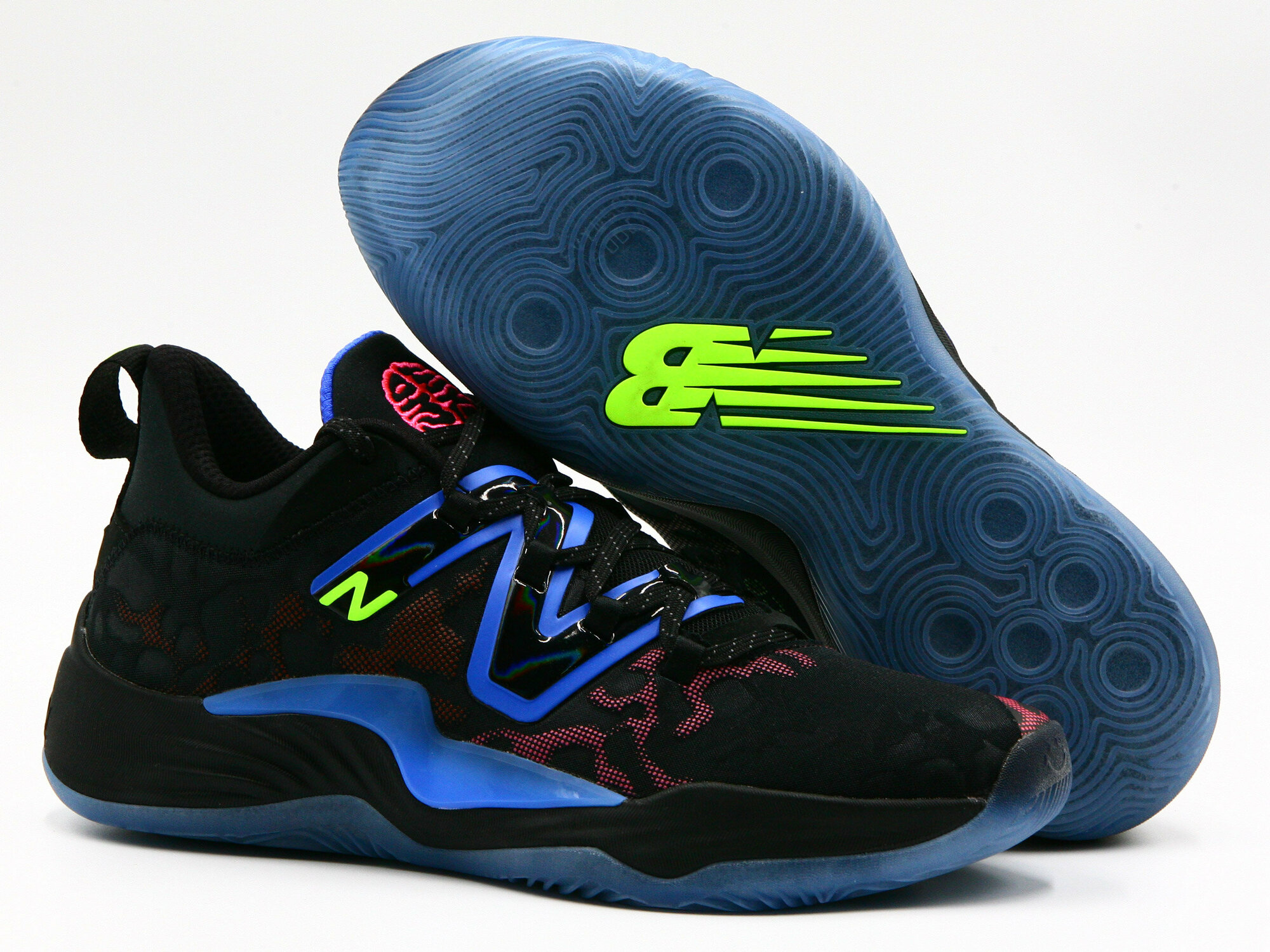 Купить Кроссовки New Balance TWO WXY v3 за 26490р. с доставкой
