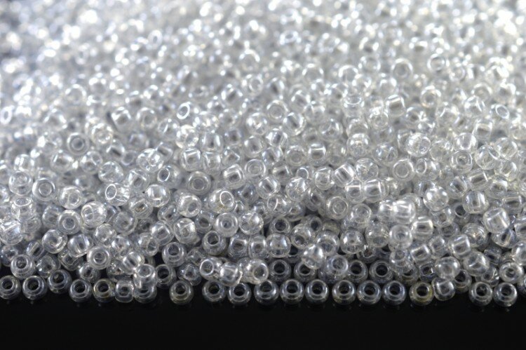 Бисер японский TOHO круглый 11/0 #0101 хрусталь, глянцевый прозрачный, 10 грамм