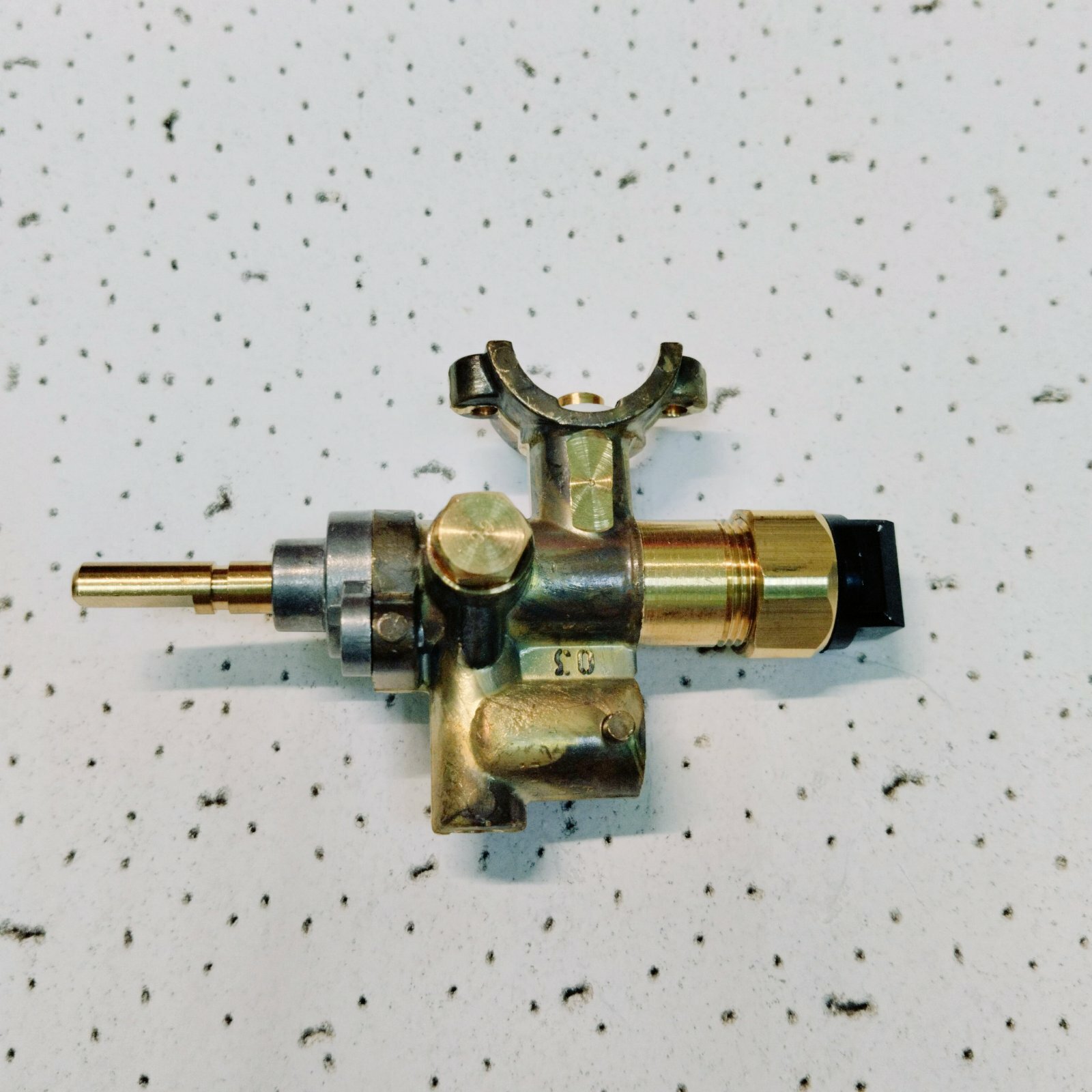 Кран горелки стола Дарина №49 GM341, 441, 442 с газконтролем