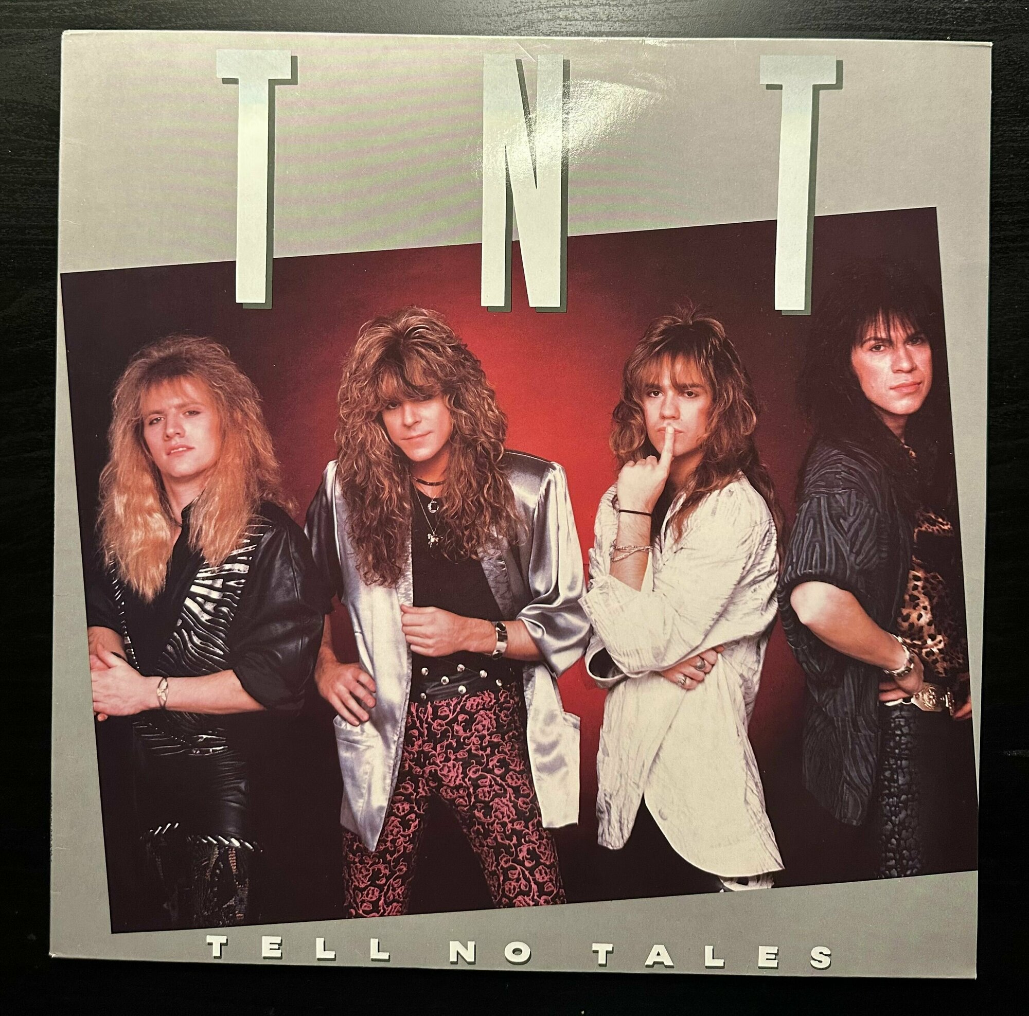 Виниловая пластинка TNT Tell No Tales (Голландия 1987г.) В