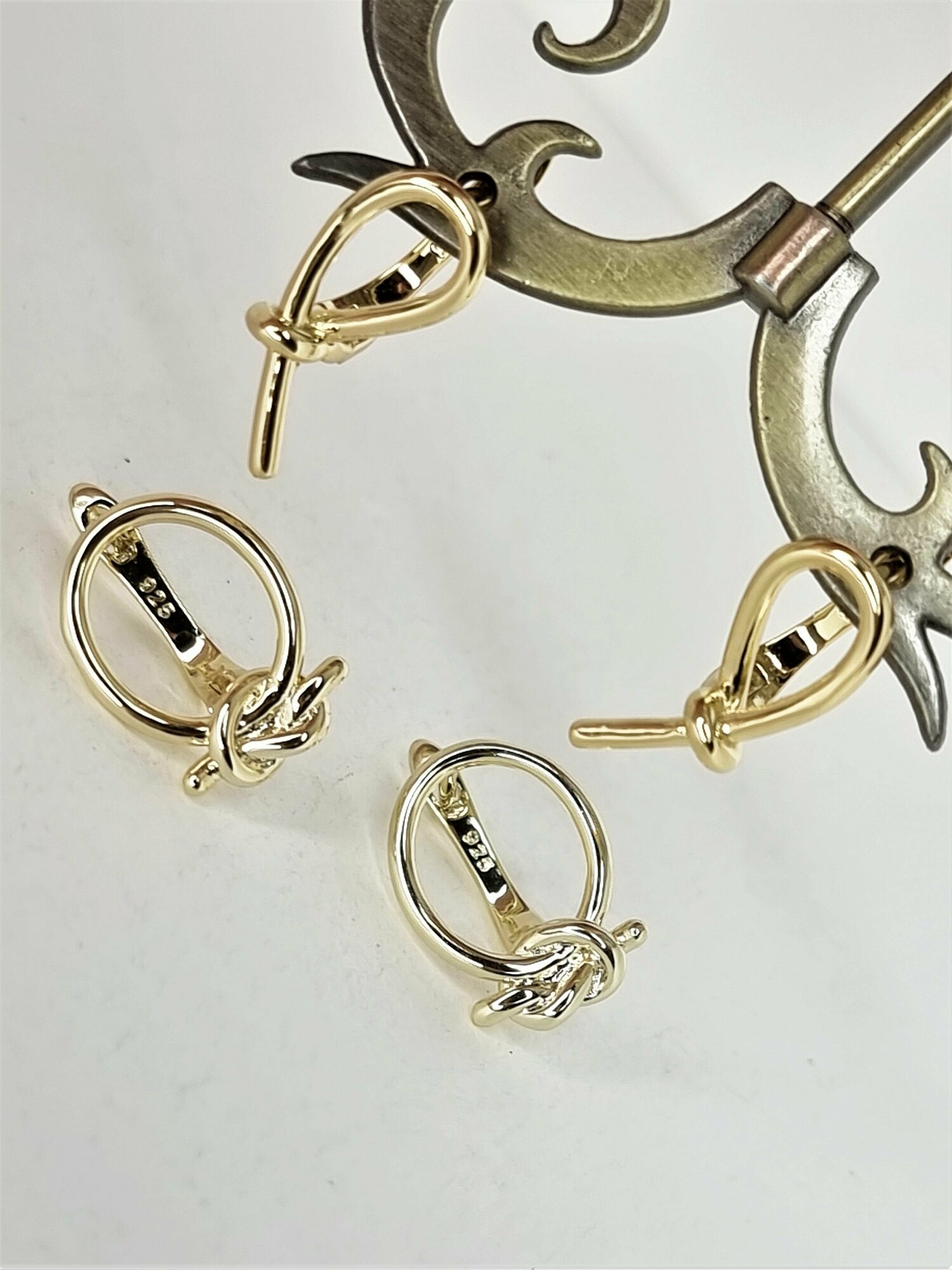 Швензы с английским замком "Петельки". Золотой Родий. 2пары.