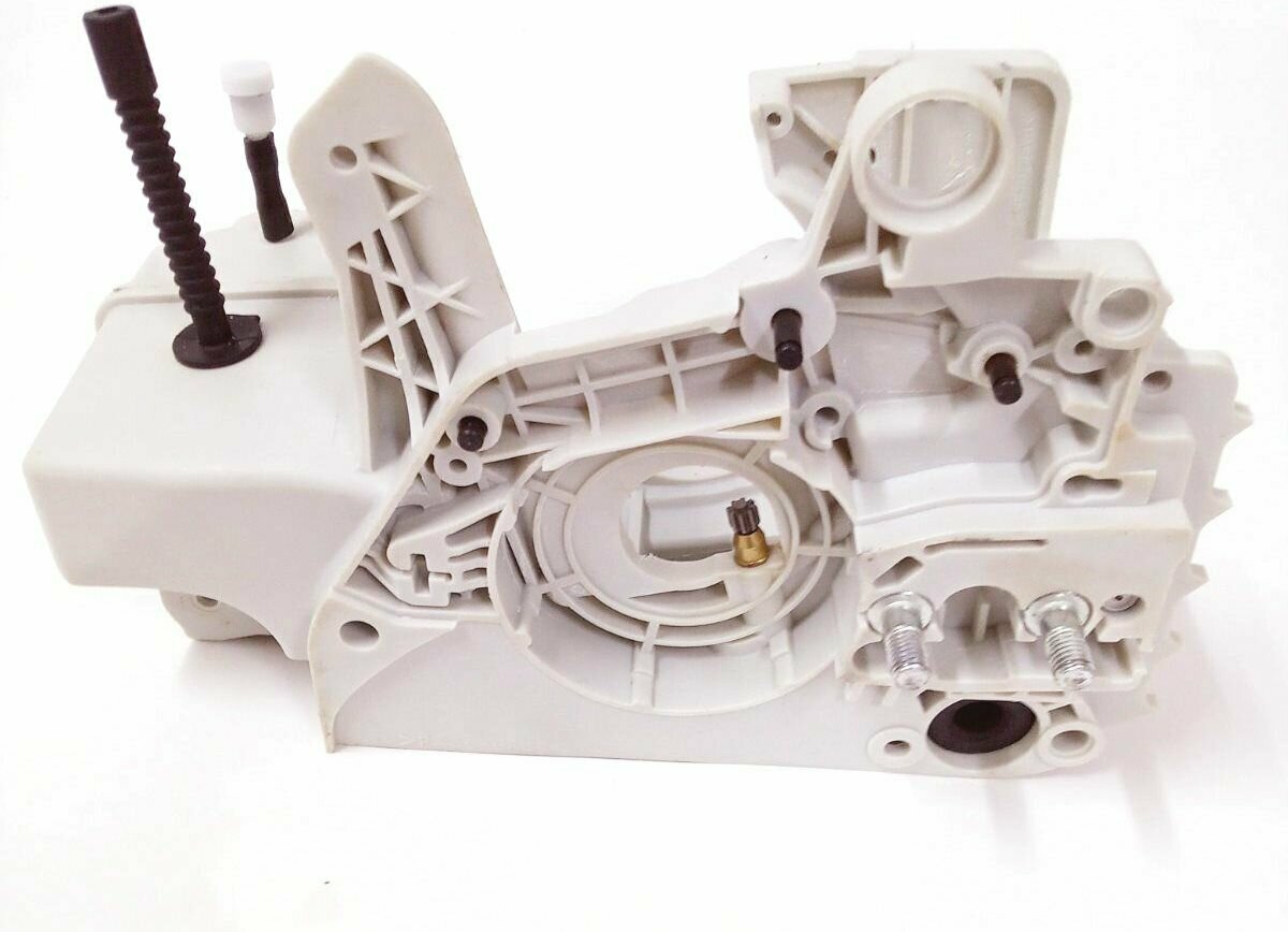 Картер для бензопилы Stihl MS210/230, MS250 (1123-020-3033)