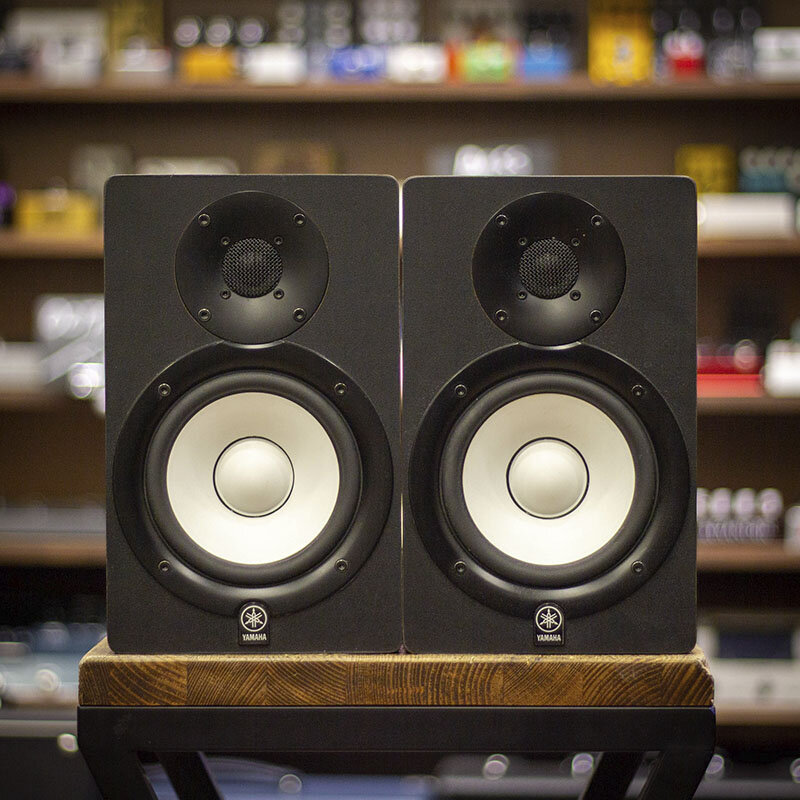 Yamaha HS50m студийные мониторы