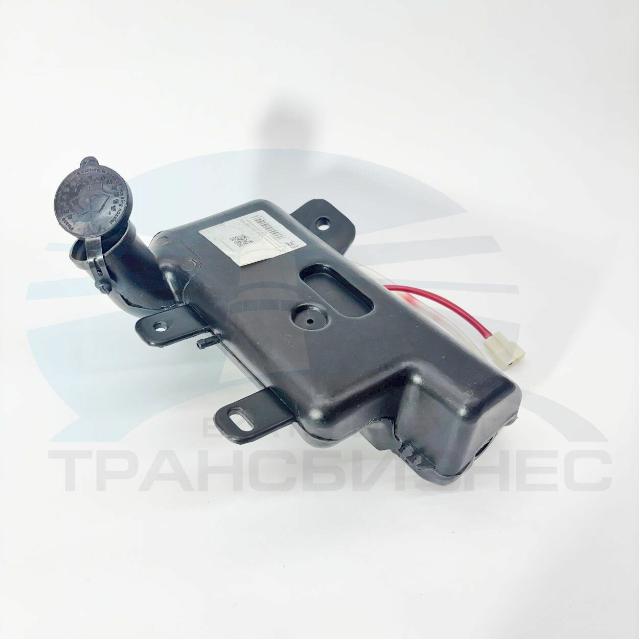 Бачок омывателя с мотором 12v FOTON 1031 1039 1049С (дв. BJ493, Cummins ISF 2.8) (1B18052500315)